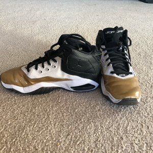 Jordan | Shoes | Nike Jordan Bloyal Gs White Black Gold ...